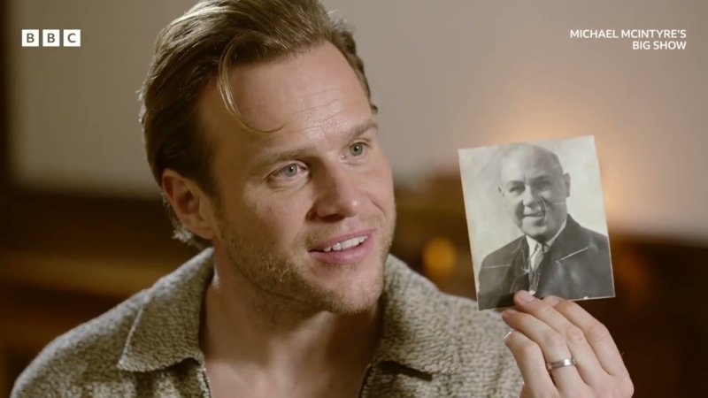 Olly Murs surprises superfan with Michael McIntyre! – INTHEFAME